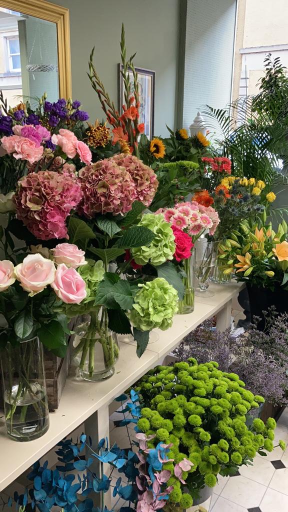 Welcome to Flowers by McKenzie - Flowers by McKenzie